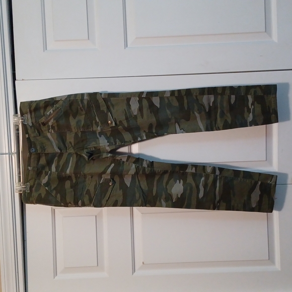 Rewind | Pants & Jumpsuits | Rewind Camo Cargo Pants Size 1 | Poshmark